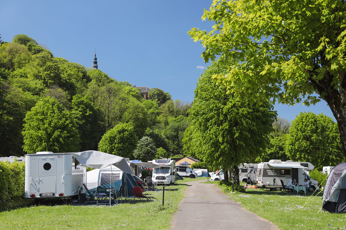 Emplacement pleine nature - Camping Le Florenville